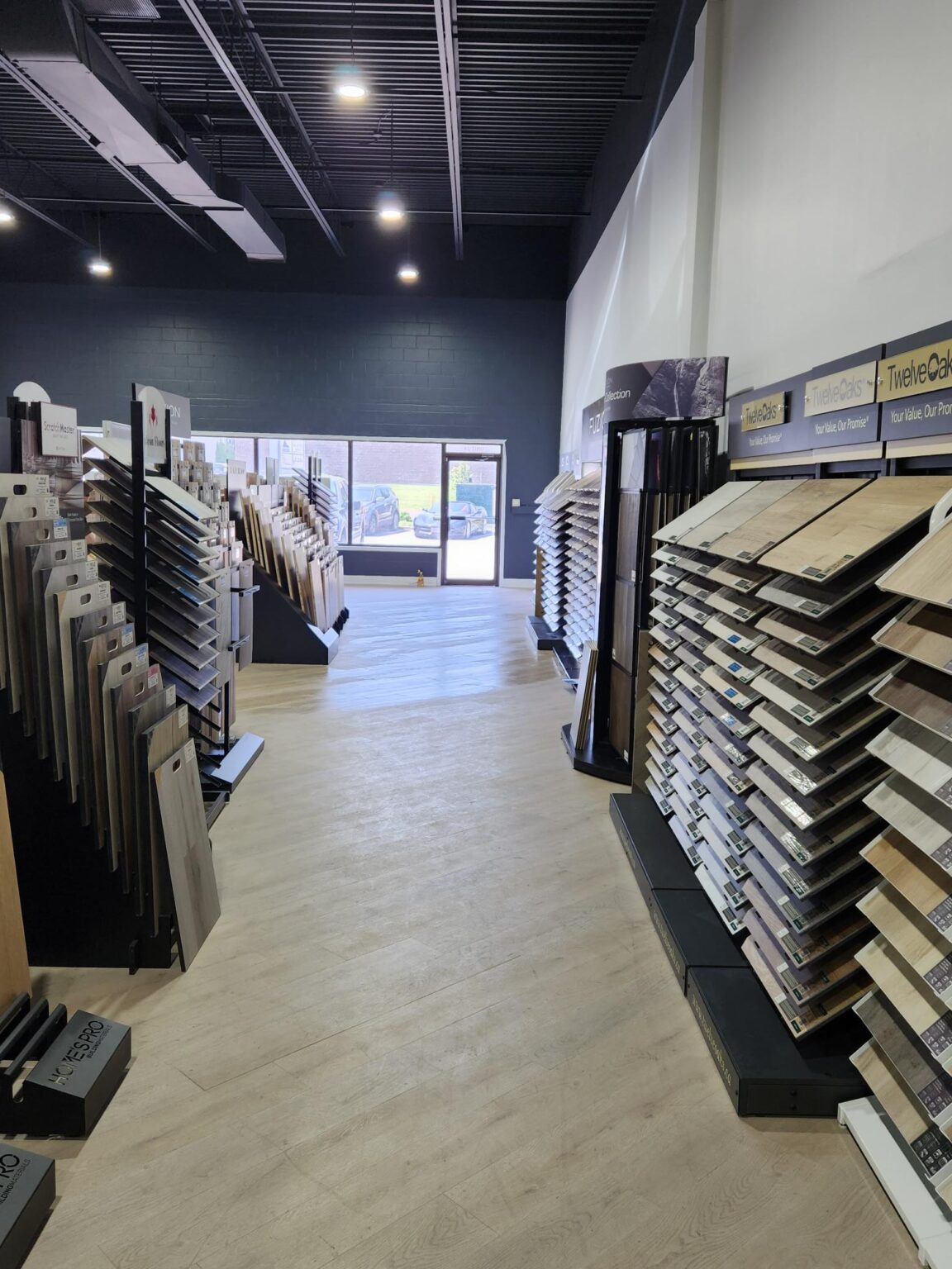 Flooring Liquidators HAMILTON ☑️ High-Quality Flooring Solutions